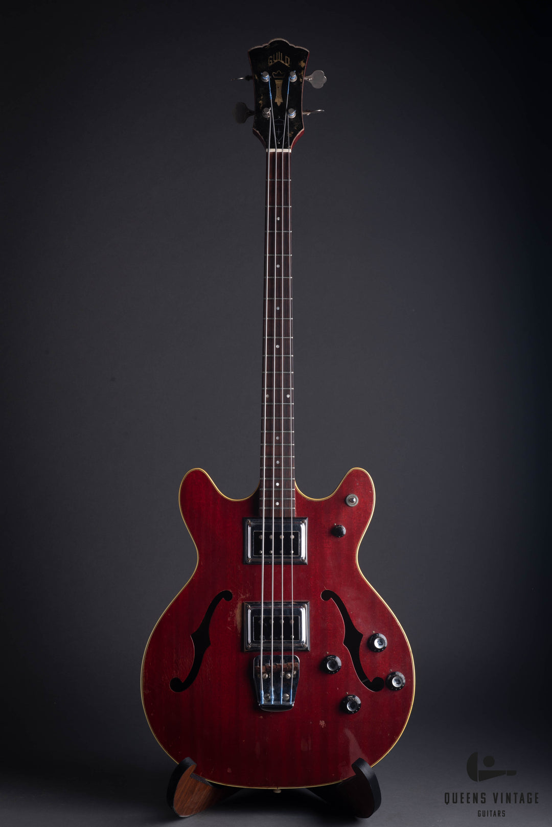 1967 Starfire Bass II – Queens Vintage Guitars